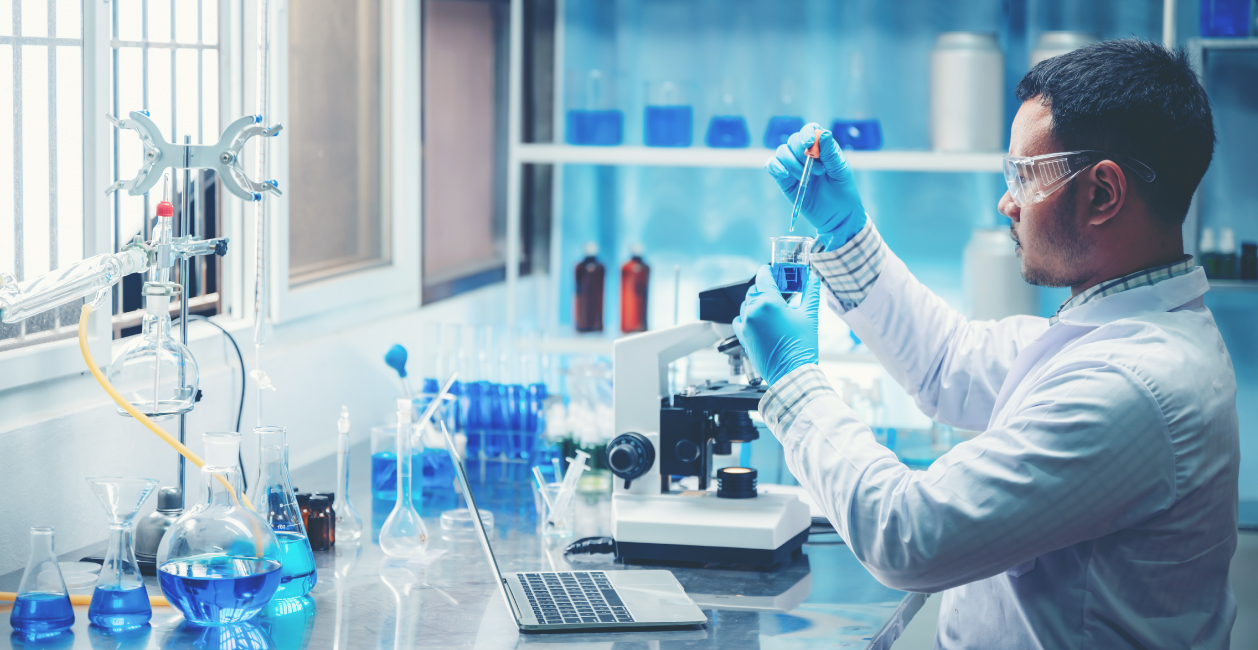 Paramedical and DMLT Courses